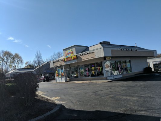 MASTER HOMEMADE DONUTS - 78 Photos & 104 Reviews - 1745 Main St, West ...