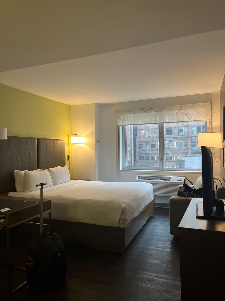 ELEMENT NEW YORK TIMES SQUARE WEST - 374 Photos & 439 Reviews - Hotels ...