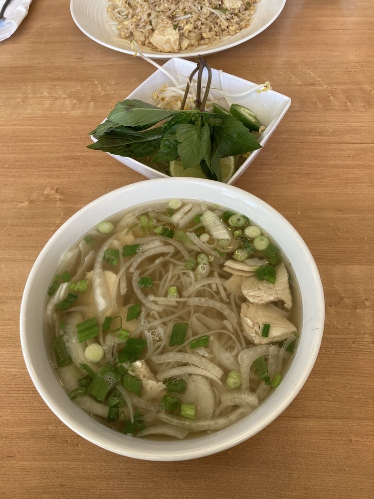 PHO CHEF - 118 Photos & 195 Reviews - 3540 W Dublin Granville Rd ...