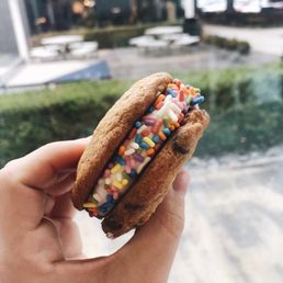 GREEN GOODIES - Updated June 2025 - 218 Photos & 168 Reviews - 5840 N ...