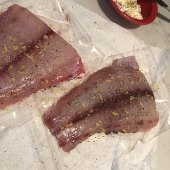 LOCALS SEAFOOD - Updated December 2025 - 26 Photos & 14 Reviews - 1209 ...