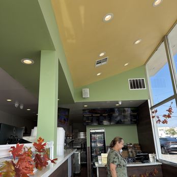 CHICKEN MAISON - Updated December 2025 - 110 Photos & 33 Reviews - 4025 ...