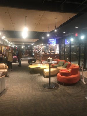 FLEUR CINEMA & CAFE - 66 Photos & 51 Reviews - 4545 Fleur Dr, Des ...