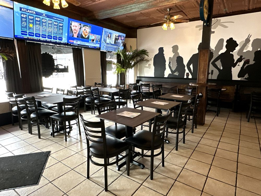 STRIP’S CHICKEN & BREWING - Updated March 2025 - 38 Photos & 23 Reviews ...