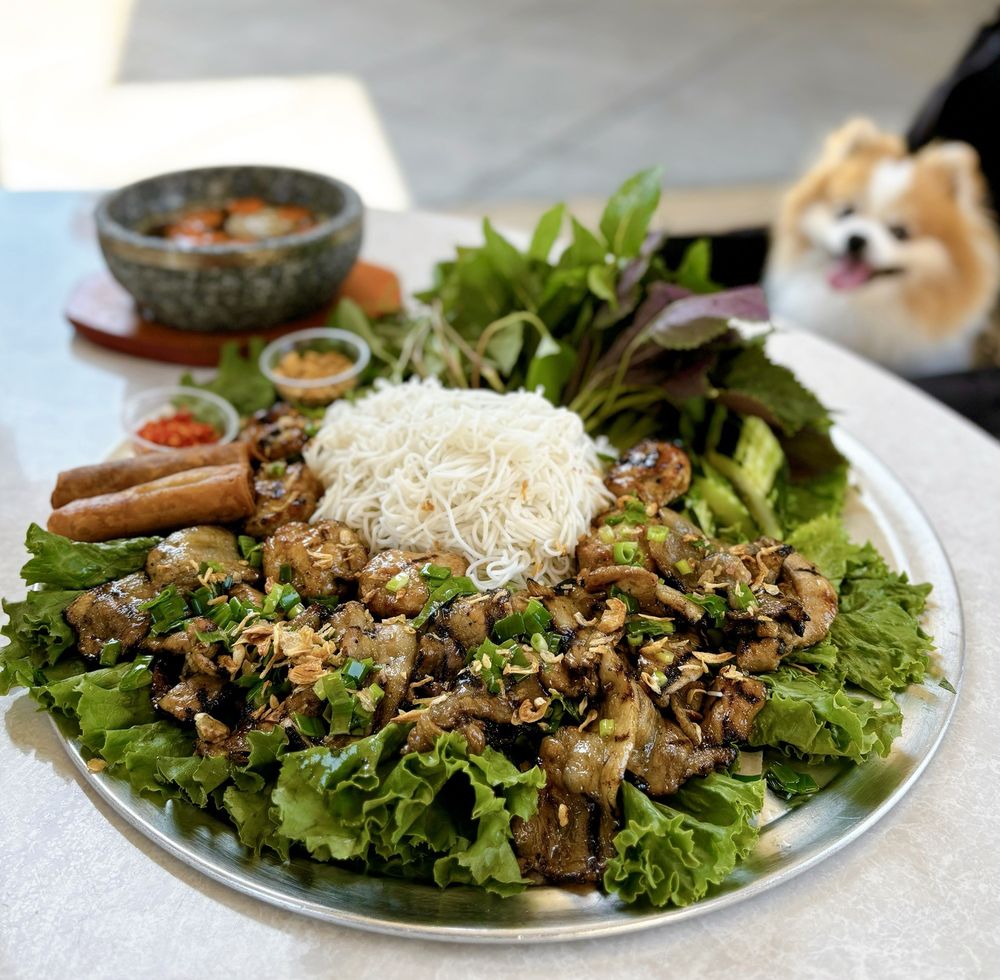 BLUE MONKEY CAFE & RESTAURANT - Updated August 2024 - 681 Photos & 171 ...