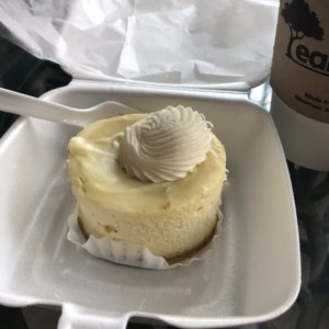 PARK STREET PASTRY - 41 Photos & 51 Reviews - Bakeries - 103 E Park St ...