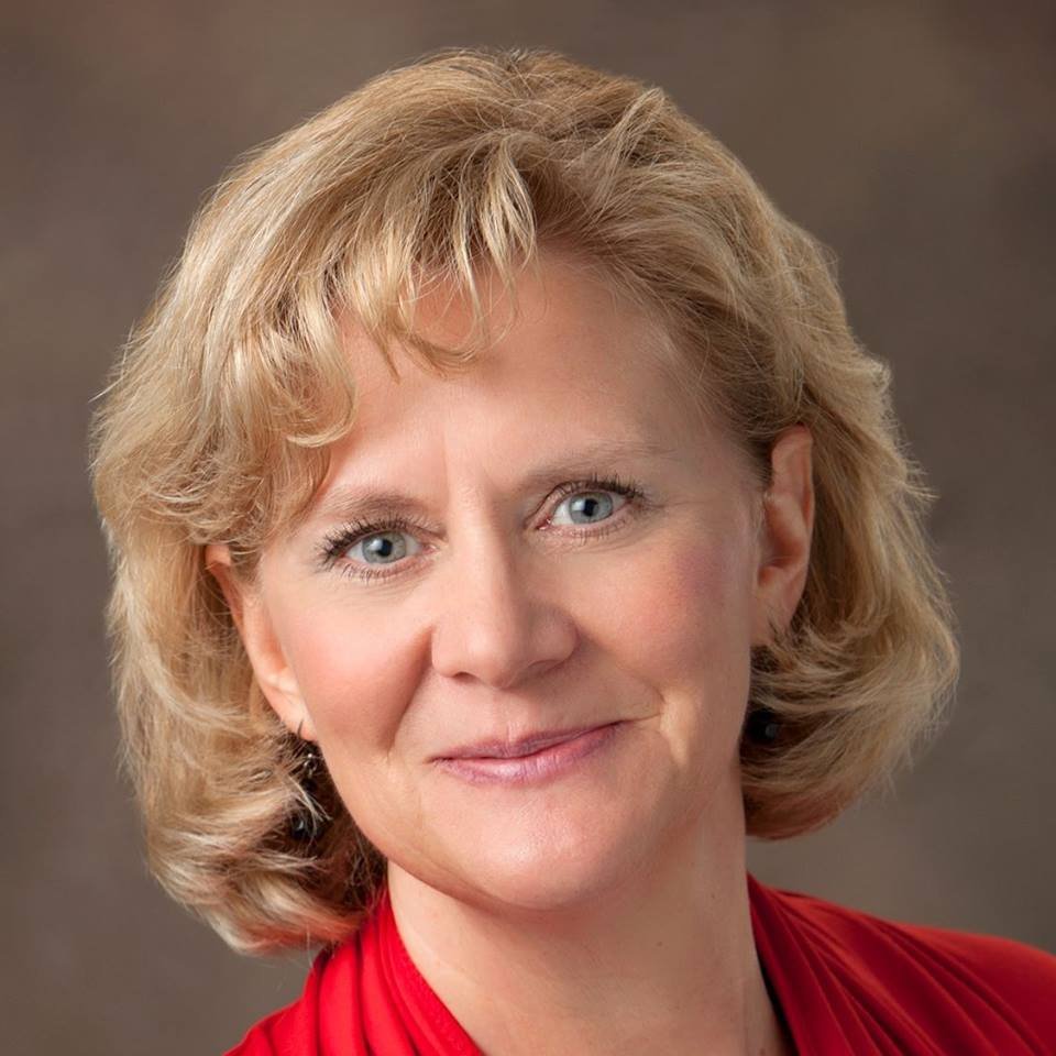 DEBBIE KINDIG - CENTURY 21 NEW MILLENNIUM - Contact Agent - 1931 Plank ...