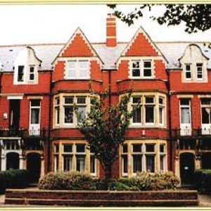 ROATH CLINIC - Albany Road, Cardiff, United Kingdom - Hospitals - Phone ...