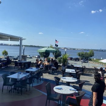 RIVERWINDS RESTAURANT - Updated January 2026 - 598 Photos & 480 Reviews ...