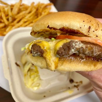 THE MUNCHIE MACHINE - Updated December 2025 - 125 Photos & 37 Reviews ...