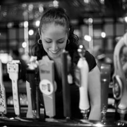 BEERTOWN - Updated December 2025 - 151 Photos & 119 Reviews - 75 King ...