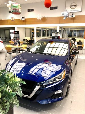 UNIVERSAL NISSAN - Updated September 2024 - 212 Photos & 198 Reviews ...