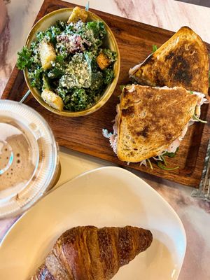 LOLA’S EUROPEAN CAFE - Updated January 2026 - 52 Photos & 26 Reviews ...