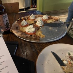 THE PUB AT 333 - Updated December 2025 - 188 Photos & 201 Reviews - 333 ...