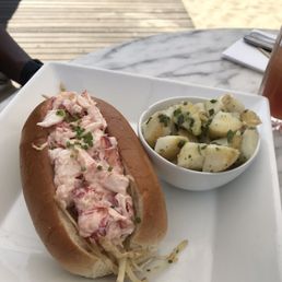 GALLEY BEACH - 172 Photos & 222 Reviews - 54 Jefferson Ave, Nantucket ...