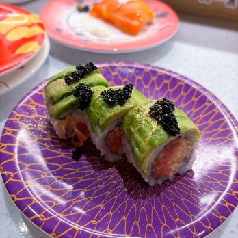 UZU REVOLVING SUSHI - Updated March 2025 - 471 Photos & 230 Reviews ...