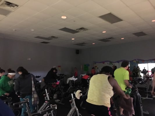 WORLD GYM - Updated January 2026 - 20 Photos & 20 Reviews - 190 Greece ...