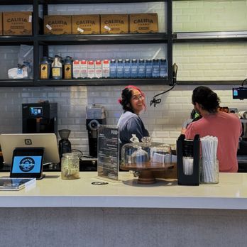 LONTRA COFFEE - Updated July 2025 - 42 Photos & 21 Reviews - 333 S ...