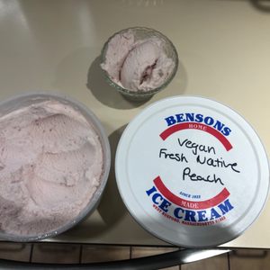 MAD MAGGIE’S ICE CREAM - 30 Photos & 90 Reviews - Ice Cream & Frozen ...