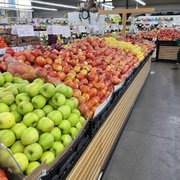 BERKELEY BOWL MARKETPLACE - 1135 Photos & 1685 Reviews - 2020 Oregon St ...