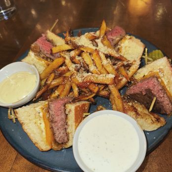 THE CRUNKLETON - Updated March 2025 - 1104 Photos & 451 Reviews - 1957 ...