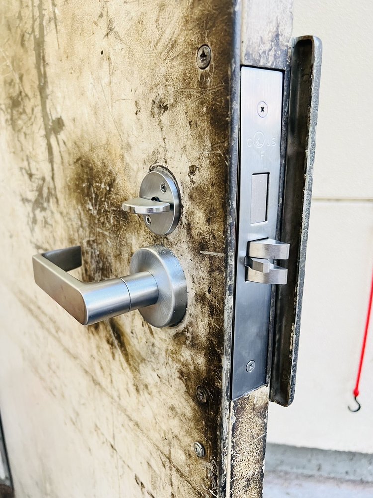 APEX LOCKSMITH - Updated October 2025 - 11 Photos & 80 Reviews - Chino ...