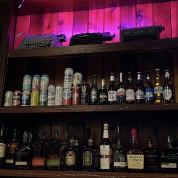 BACKSPACE BAR & KITCHEN - Updated October 2024 - 347 Photos & 515 ...