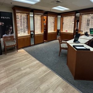 GLENDALE EYE MEDICAL GROUP - Updated November 2025 - 15 Photos & 62 ...