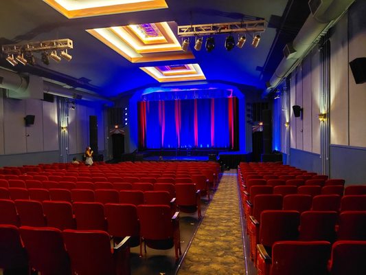 THE PARKWAY THEATER - Updated December 2025 - 80 Photos & 56 Reviews ...