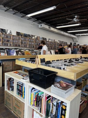 CD CELLAR - Updated February 2025 - 27 Photos & 99 Reviews - 105 Park ...