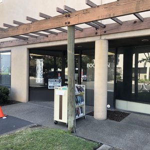 FRIENDS OF THE LIBRARY, THE BOOK DEN - 12 Photos & 31 Reviews - 8250 E ...