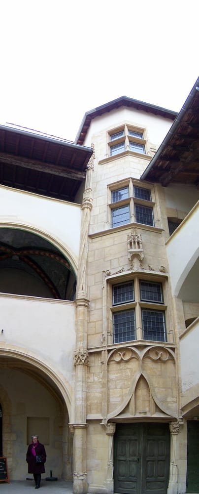 TRABOULES DE LA CROIX-ROUSSE - Updated March 2024 - 19 Photos & 37 ...