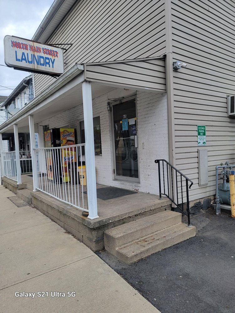 NORTH MAIN STREET LAUNDROMAT - Updated December 2025 - 32 Photos - 65 N ...