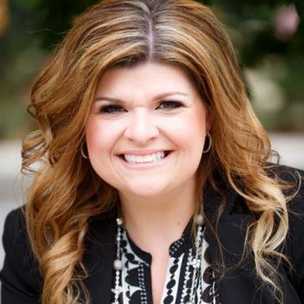 Stacey Bassett's Instagram, Twitter & Facebook on IDCrawl