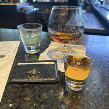 BAR LOUIE - THE PROMENADE AT DOWNEY - Updated March 2025 - 1313 Photos ...