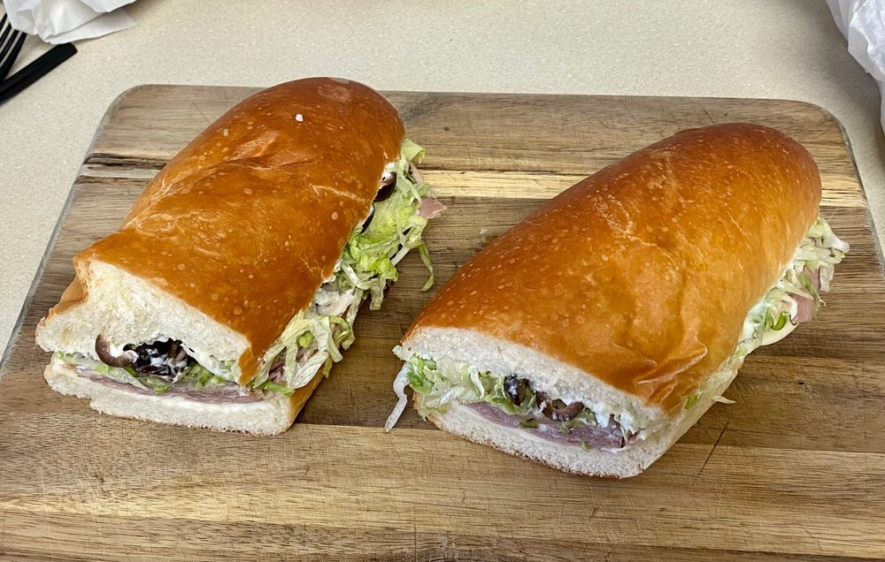MR SUB - Updated July 2024 - 14 Photos & 16 Reviews - 825 S Main St ...