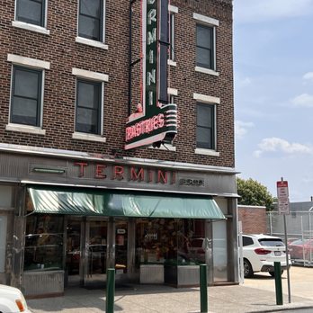 TERMINI BROS BAKERY - Updated December 2024 - 461 Photos & 447 Reviews ...