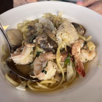 SCOMA’S RESTAURANT - Updated September 2025 - 4968 Photos & 4907 ...