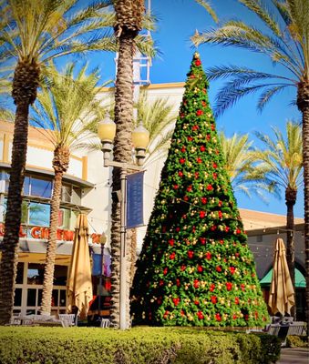 RIVERSIDE PLAZA - Updated January 2026 - 110 Photos & 92 Reviews - 3535 ...