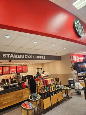 TARGET - Updated October 2025 - 146 Photos & 199 Reviews - 3401 N Miami ...