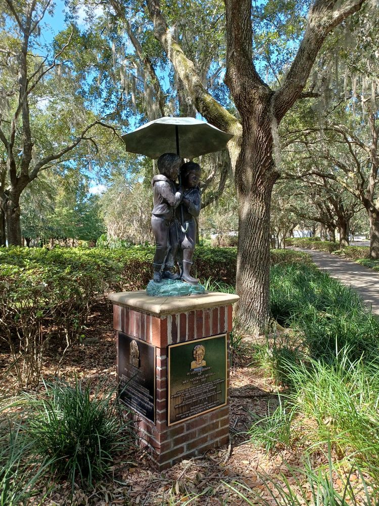 MEMORIAL STATUE FOR MRS. VANTREASE RUSSELL - Updated July 2025 - 290 Holden Ave, Orlando ...