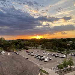 FAIRVIEW RIDGES HOSPITAL - 29 Photos & 35 Reviews - 201 E Nicollet Blvd ...