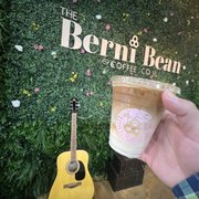 THE BERNI BEAN COFFEE - 168 Photos & 92 Reviews - 400 N Saint Paul ...
