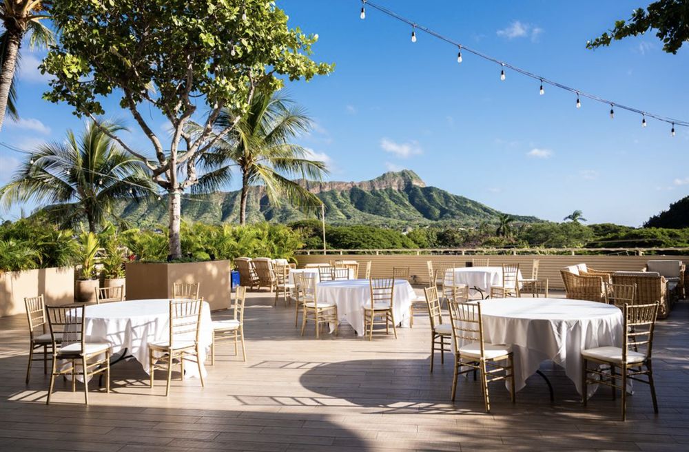 LEAHI ROOM & LANAI - Updated August 2025 - 56 Photos - 150 Kapahulu Ave, Honolulu, Hawaii ...