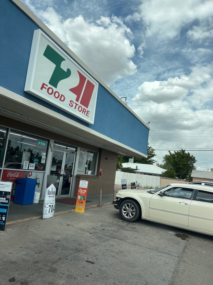 SEVEN TWO ELEVEN - Updated April 2026 - 900 E 20th St, Farmington, New ...