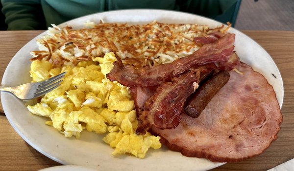 PEPPERTREE CAFE - Updated November 2025 - 389 Photos & 482 Reviews ...