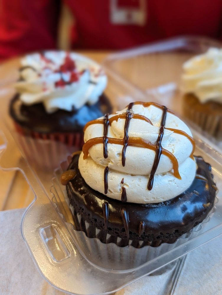 MOLLY’S CUPCAKES - Updated June 2026 - 1453 Photos & 775 Reviews - 419 ...
