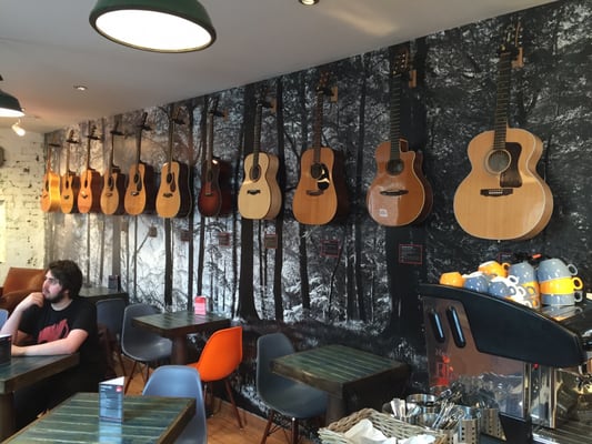 THE ACOUSTIC CAFE - Updated October 2024 - 7 Melville Lane, Falkirk ...