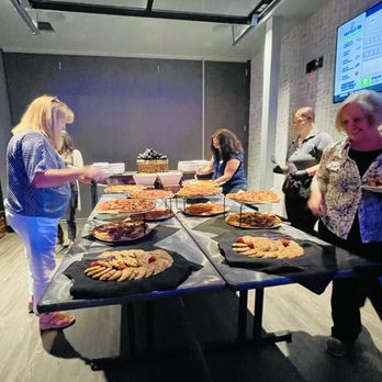 MAVRIX - Updated November 2024 - 270 Photos & 255 Reviews - 9139 ...