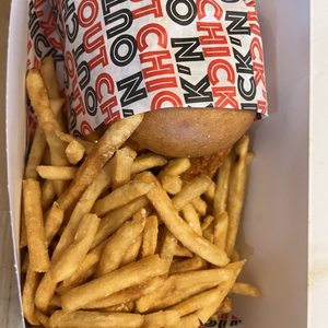 CHICK’N OUT - 158 Photos & 47 Reviews - 37 Charlotte St, Rochester, NY ...